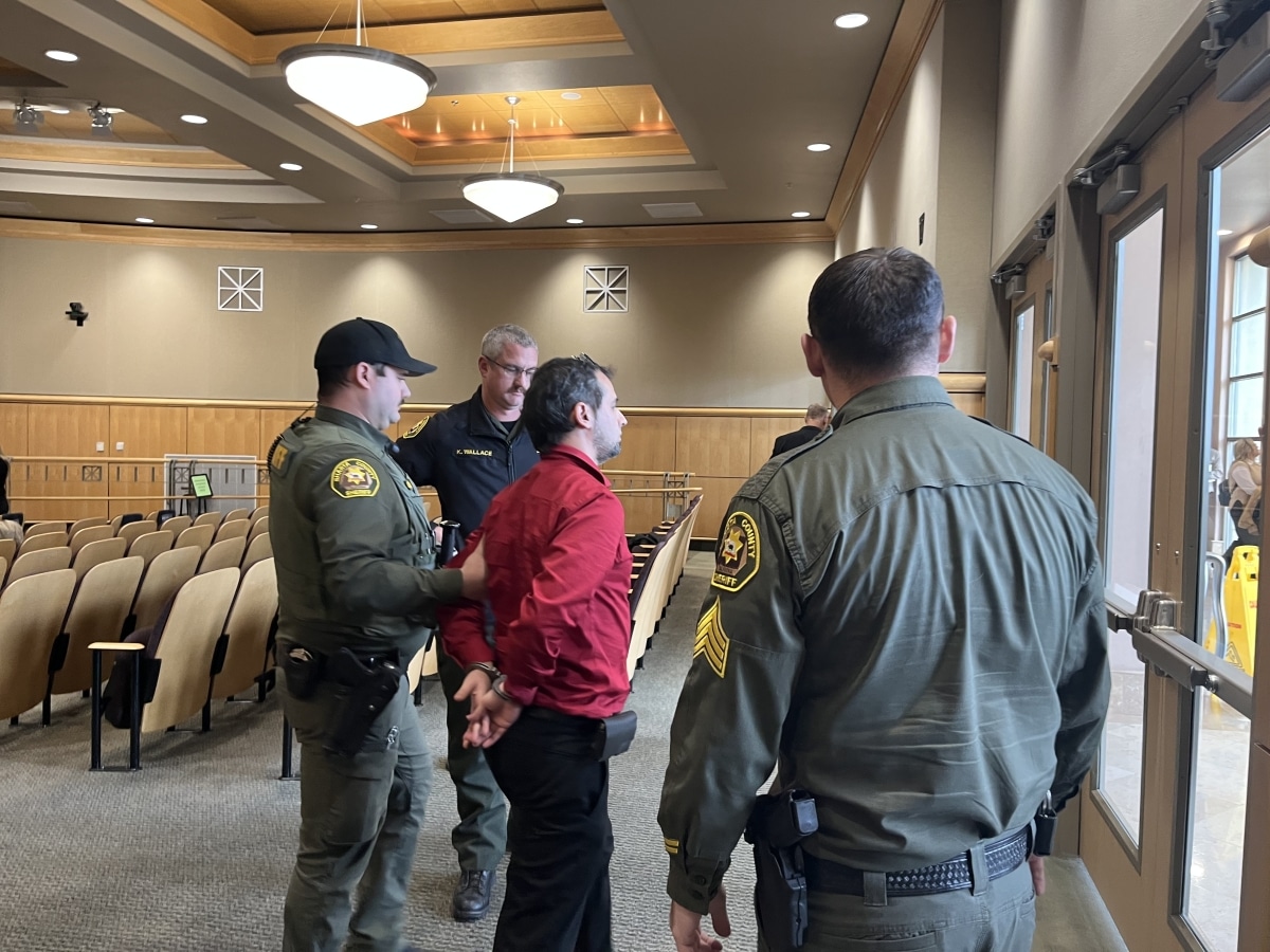 Activist Benjamin Nowain arrested at Shasta County Board meeting ...