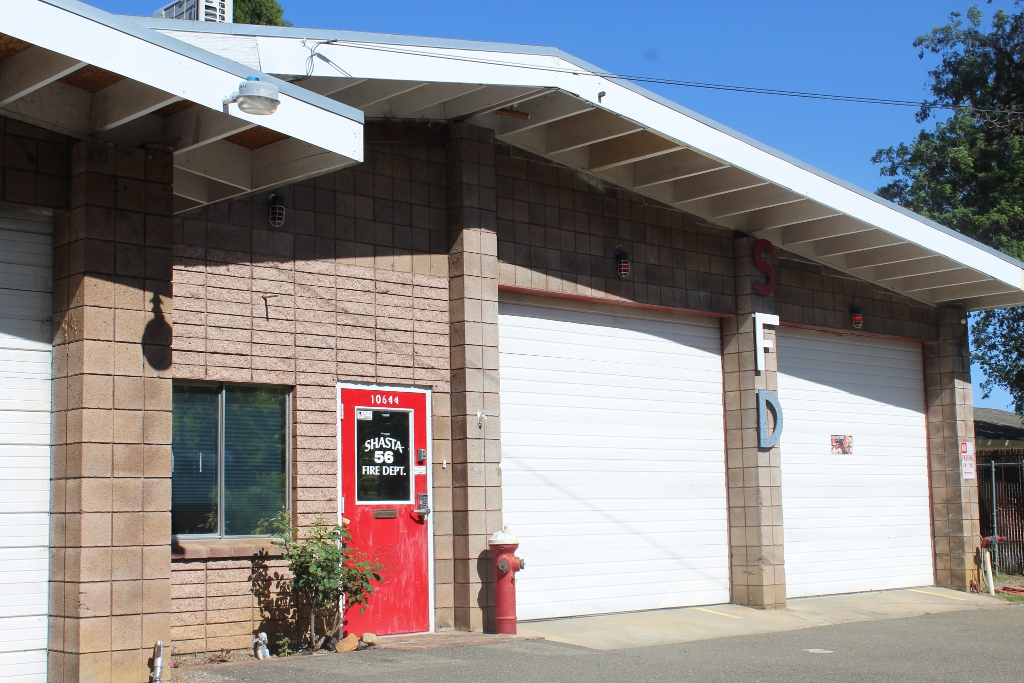 Complaints of alleged misconduct face sharp pushback from Shasta Fire ...